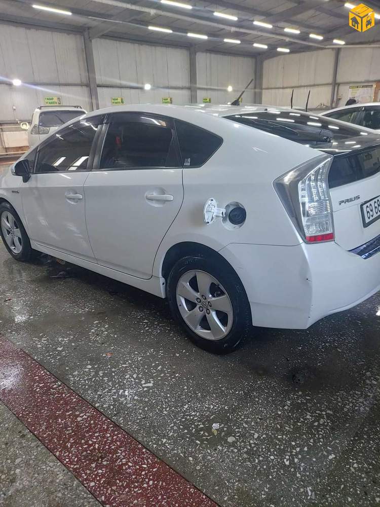 prius 30 zarna une, prius 30 зарна үнэ