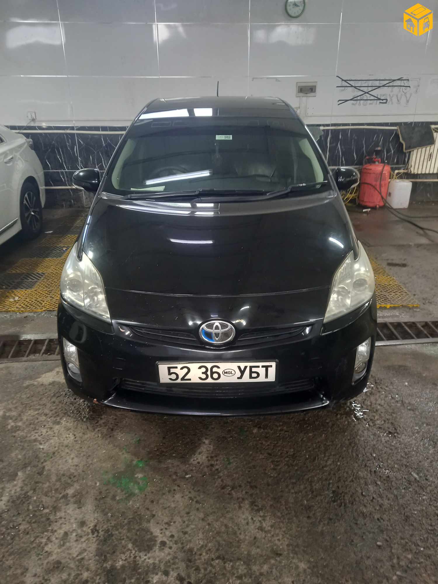 prius 30 zarna une, prius 30 зарна үнэ