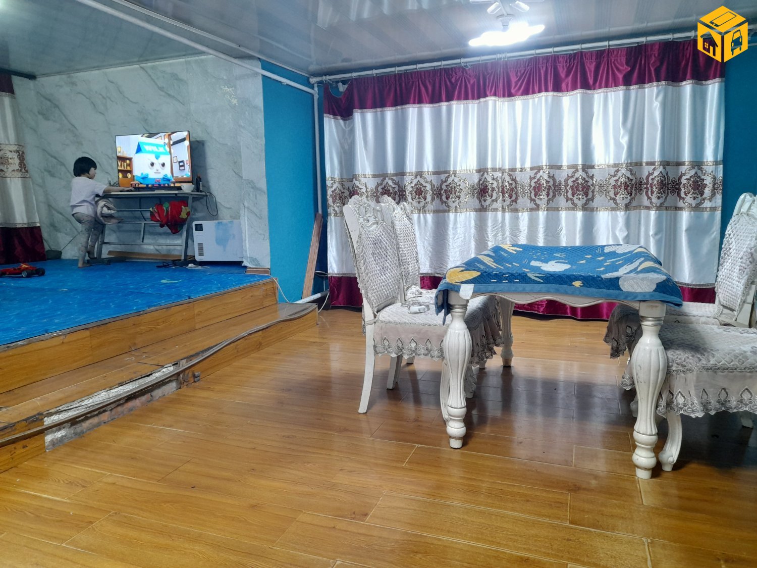 hashaa baishin zarna, хашаа байшин зарна