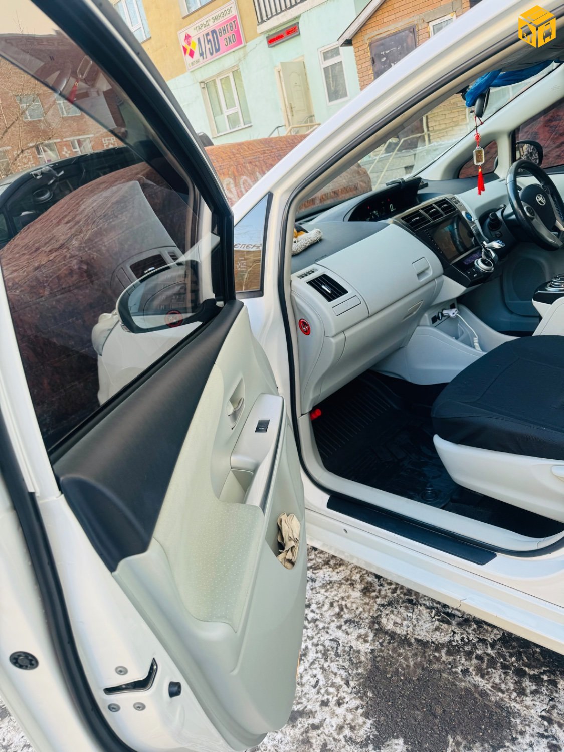 prius 40. 41 zarna une, prius 40. 41 зарна үнэ