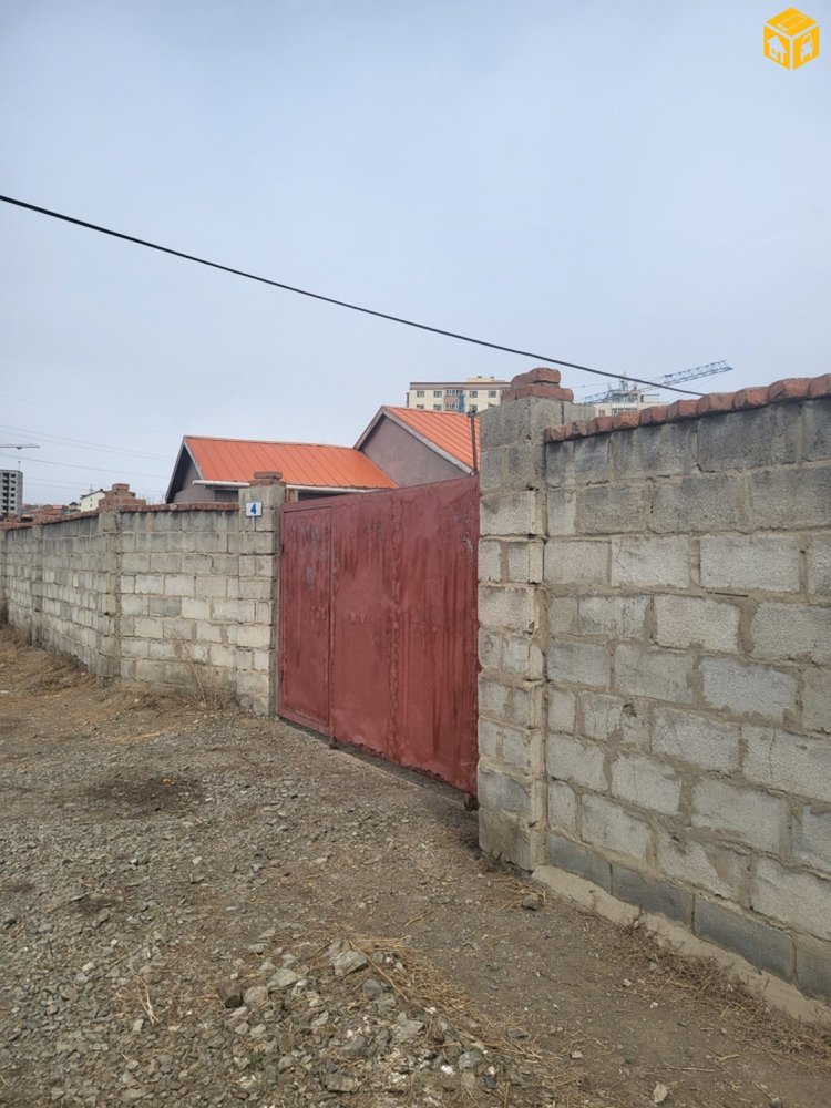 hashaa baishin zarna, хашаа байшин зарна