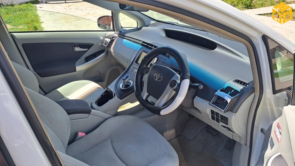 prius 30 zarna une, prius 30 зарна үнэ