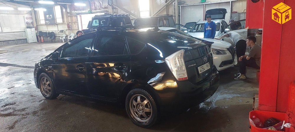 prius 30 zarna une, prius 30 зарна үнэ