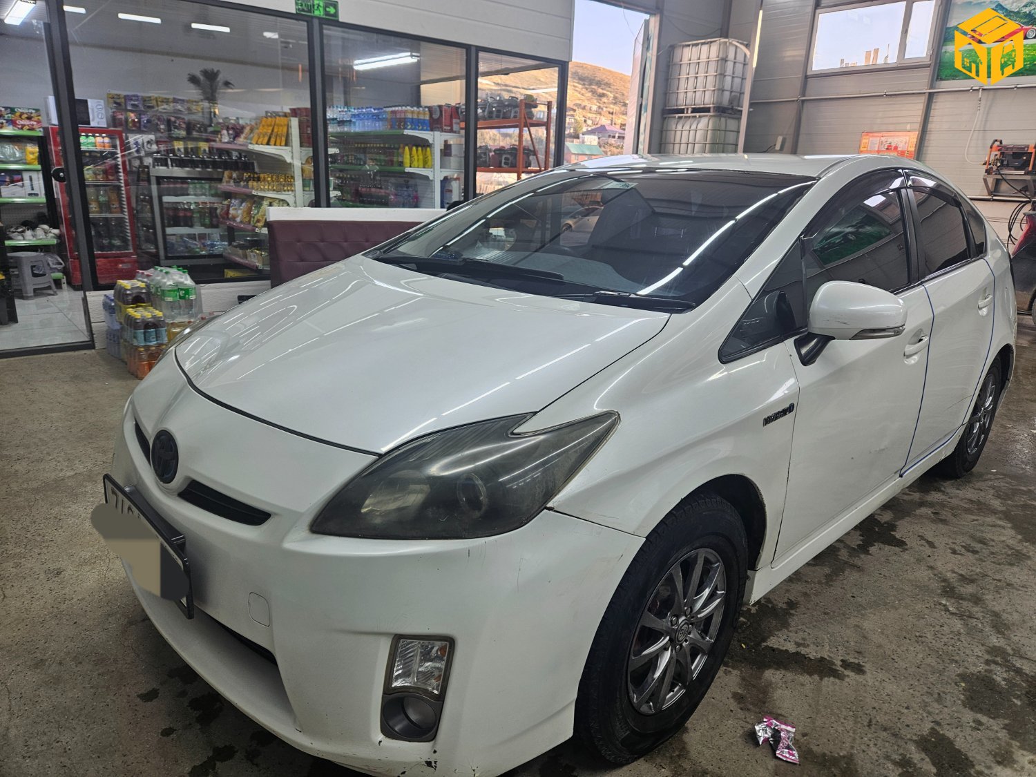 prius 30 zarna une, prius 30 зарна үнэ
